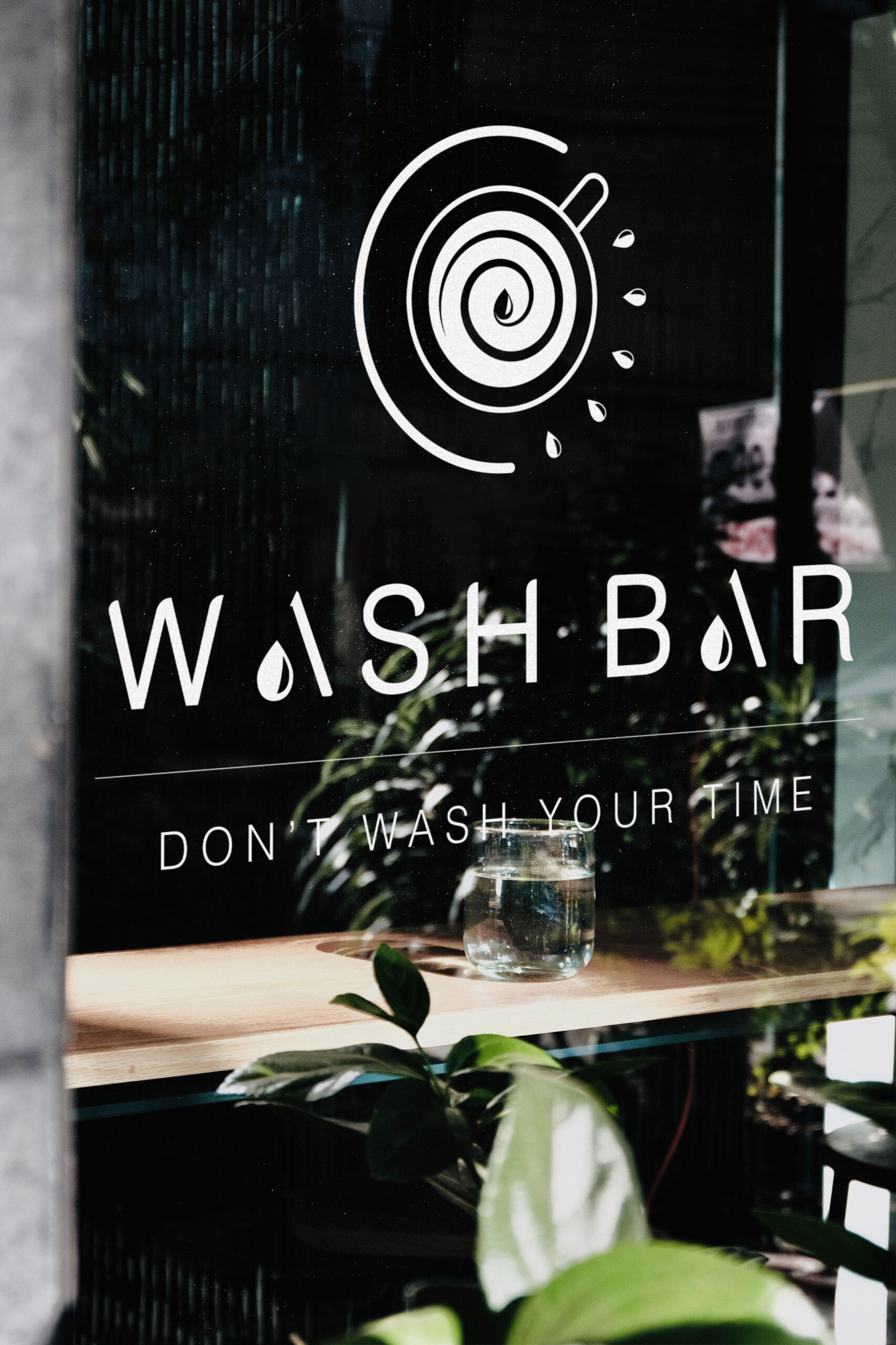 Le Wash Bar : le concept fou d’un bar… Dans une laverie