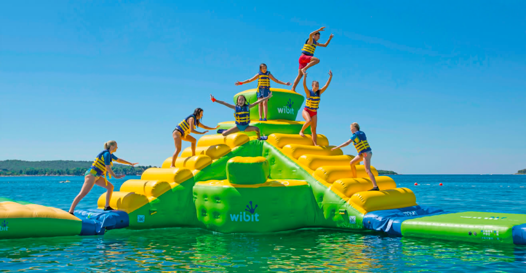 Splash Park Lacanau est le paradis des jeux aquatiques