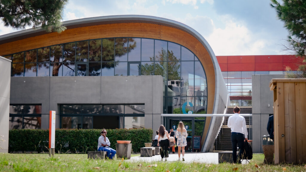 Découvrez le Campus du Lac, école de la Chambre de Commerce et d’Industrie de Bordeaux Gironde
