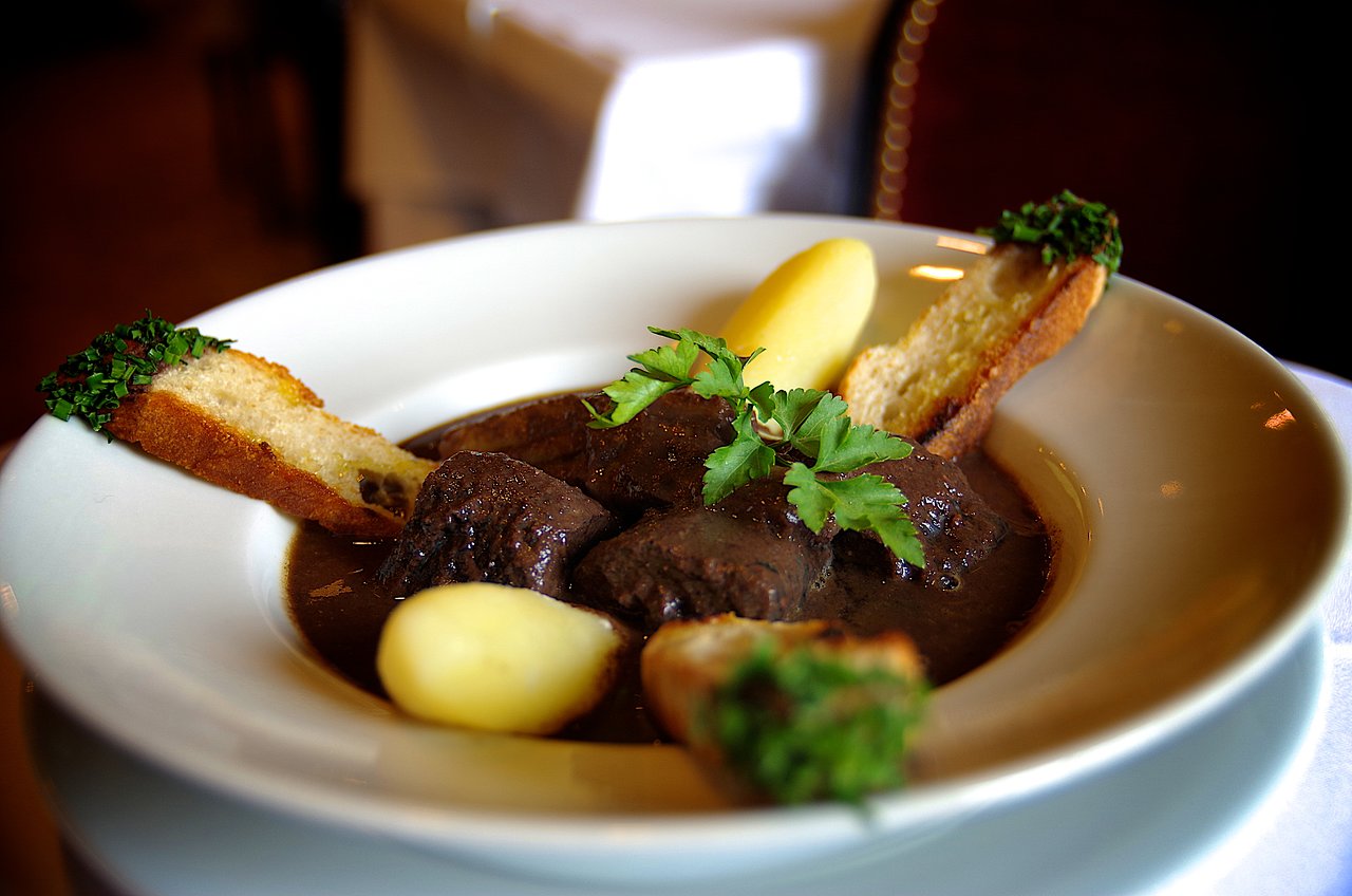 La lamproie bordelaise, la reine de la gastronomie girondine