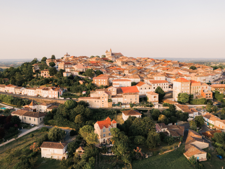 Visite au cœur de Monflanquin, joyau du Lot et Garonne