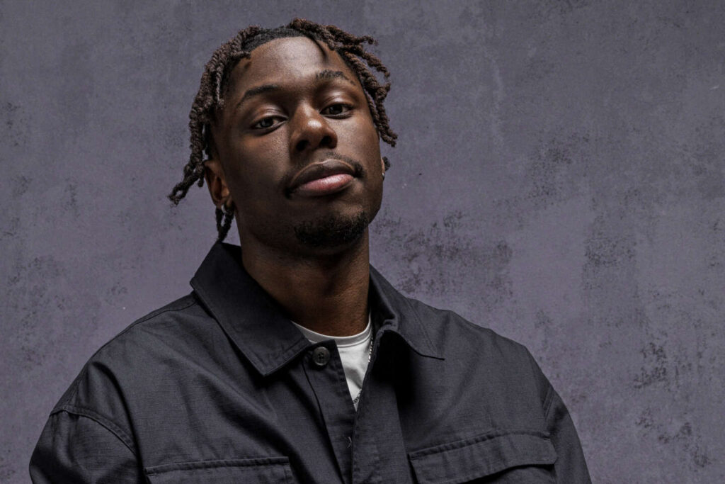 Tiakola en concert à l'Arkea Arena en 2025 à Bordeaux